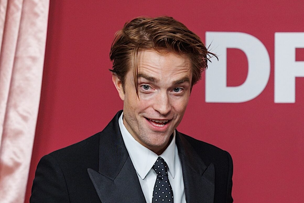 Robert Pattinson fires back at Batman body critics: “I worked out every ...