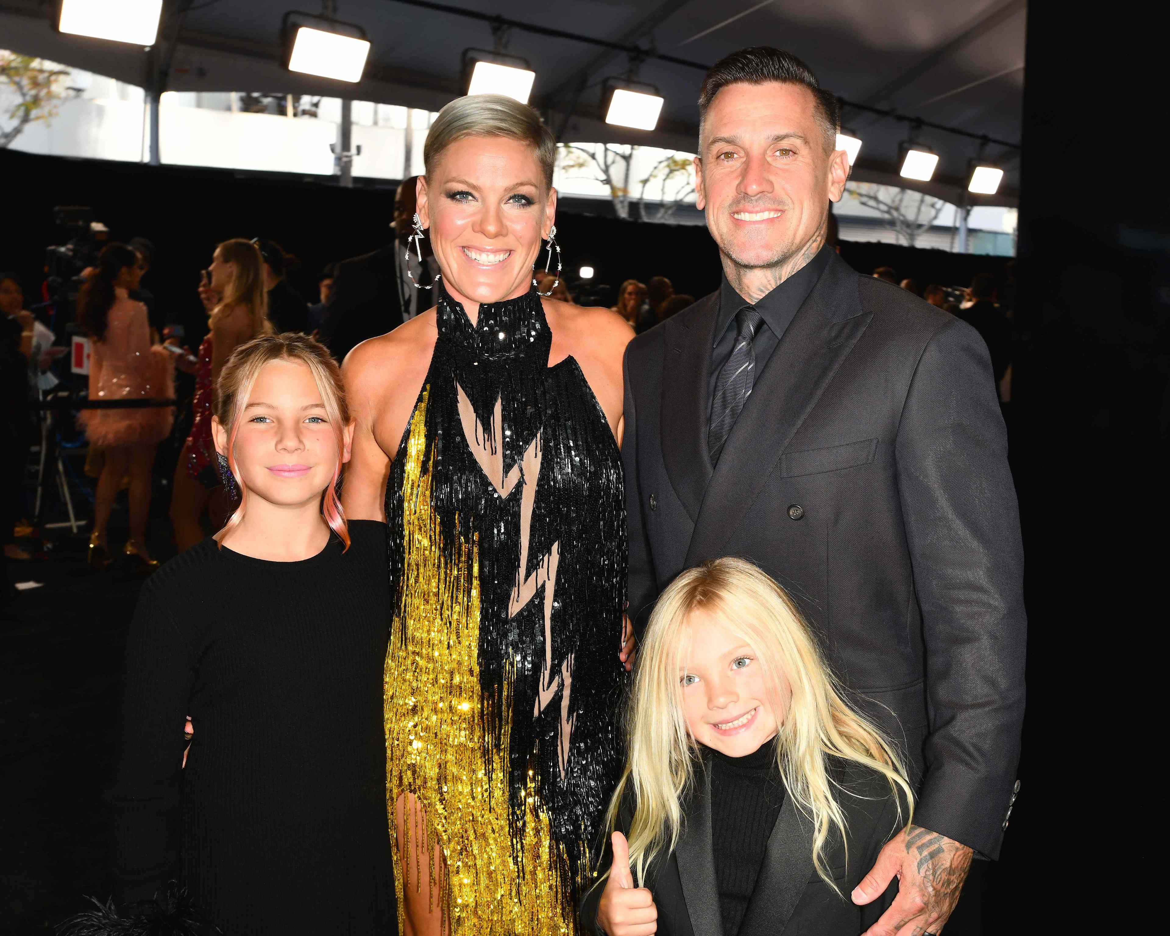 Carey Hart shares never-before-seen photos of his and Pink's daughter ...