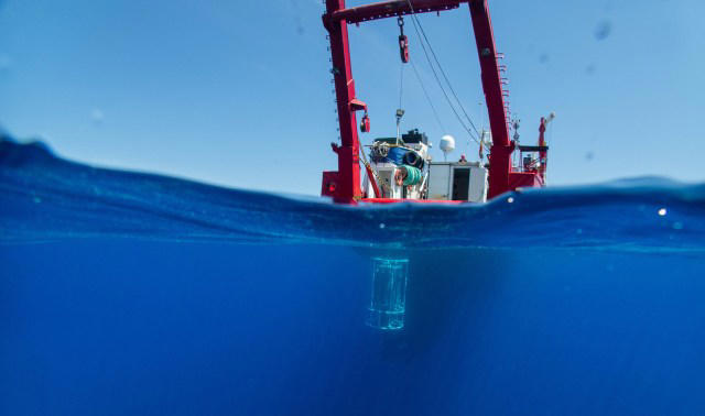 Trump administration moves to rip out 900 deep-ocean sensors used to ...