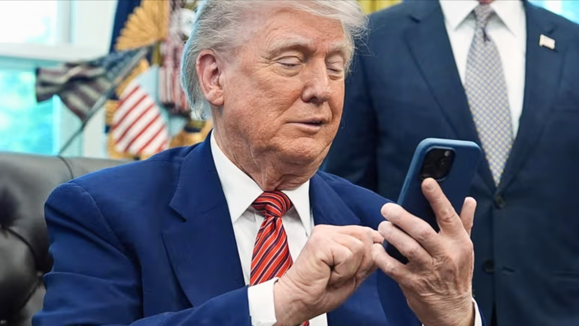 White House mandates automatic installation of official mobile app ...
