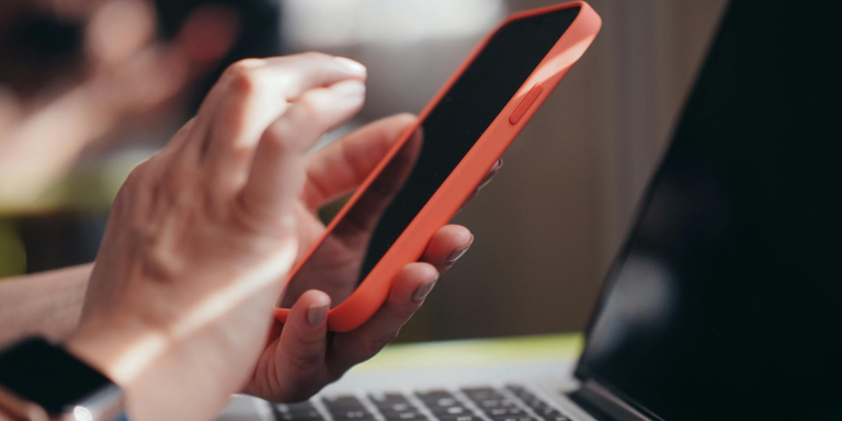 Mobile internet cut across St. Petersburg as economic forum opens
