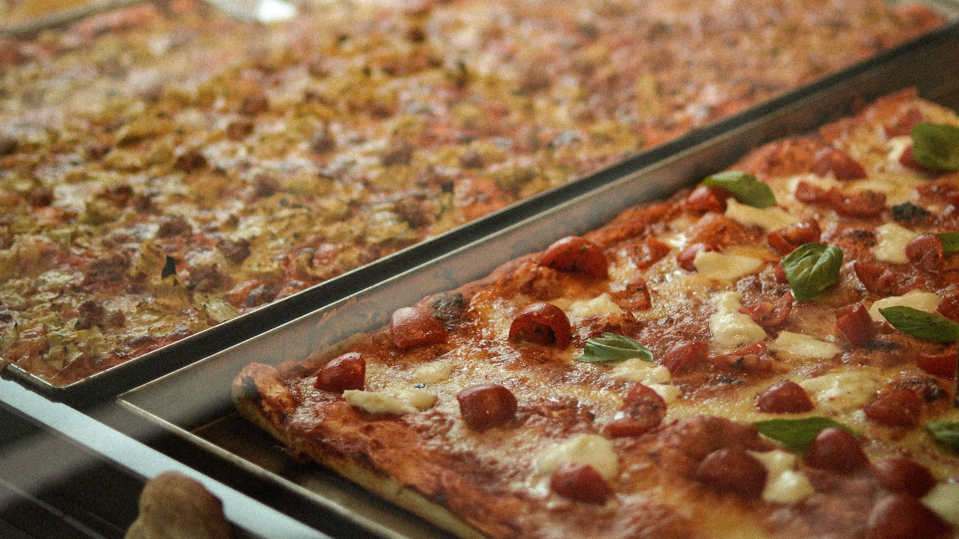 10 school cafeteria foods that were actually great & 10 that haunted ...