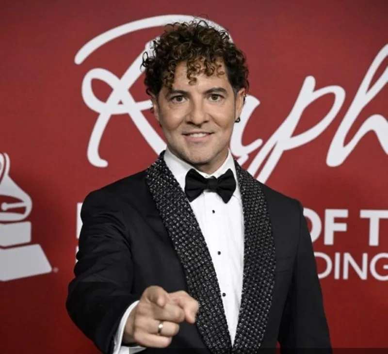 David Bisbal anuncia su Tour Eternos 2026 y presenta una nueva etapa ...