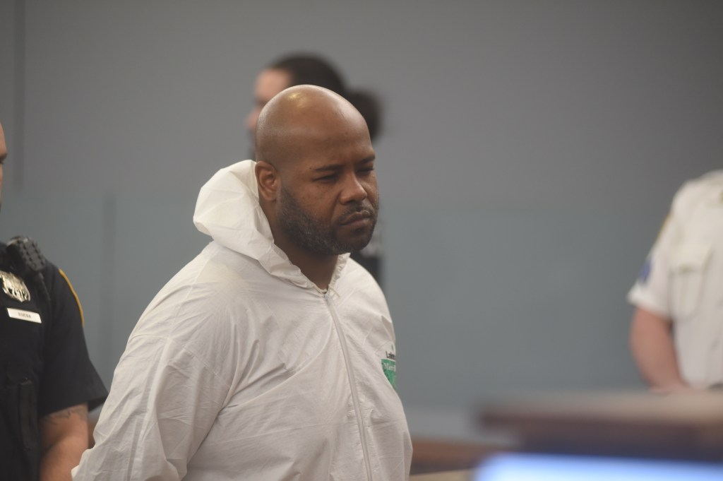 Long Island ex-con sped past off-duty cop as stabbed mom of 3 lay dying ...