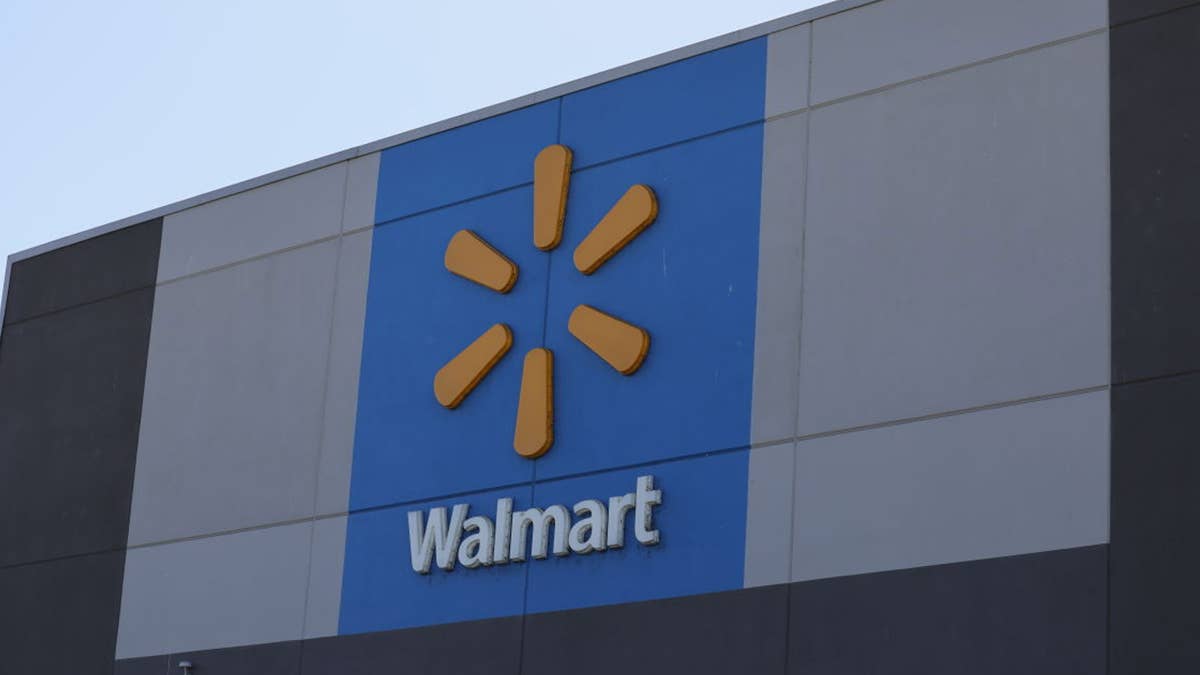 Walmart's $100 deck box is an outdoor storage solution that's 51% off