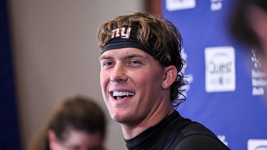 Jaxson Dart just got a bold prediction that could change the Giants ...