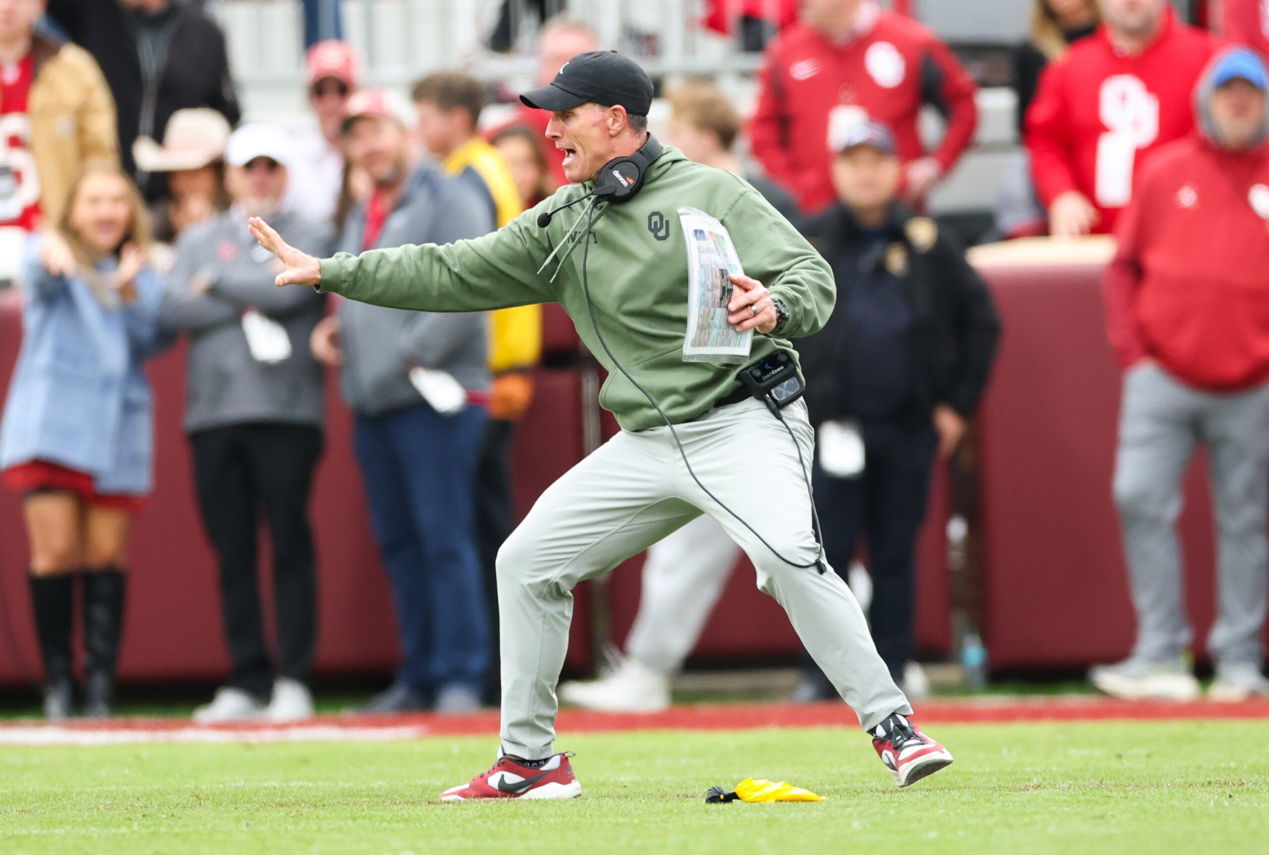 Oklahoma Sooners' top remaining target in the 2027 recruiting class had ...