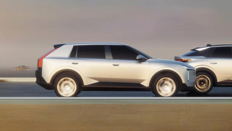 Stellantis aurait peut-être montré un aperçu d'un futur VUS Chrysler