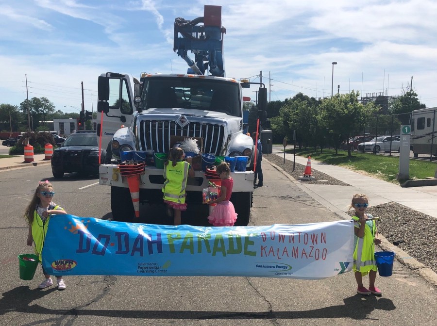 Downtown Kalamazoo prepares for Disney-themed parade