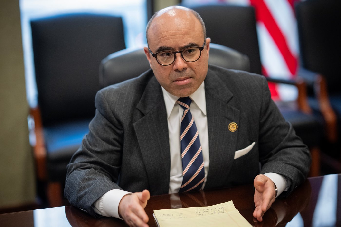 Chicago US attorney defends his meddling with grand jury process over ...