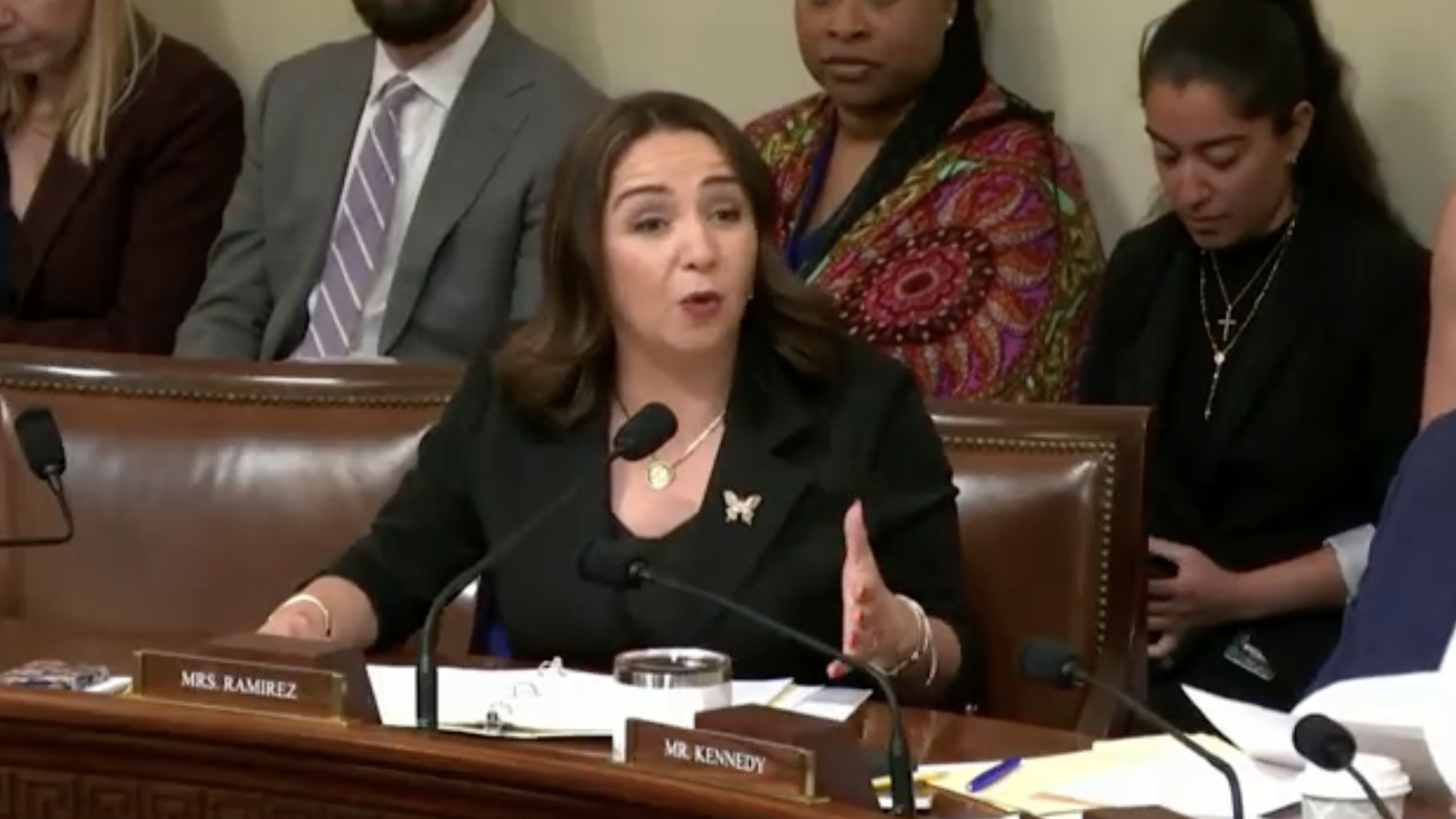 'You have to be held accountable': Rep. Delia Ramirez slams DHS ...
