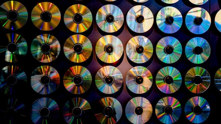 Cassettes vs. CDs: Which has better audio quality?