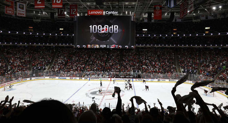 Do the Hurricanes really have "the loudest house"? Here's Tuesday's ...