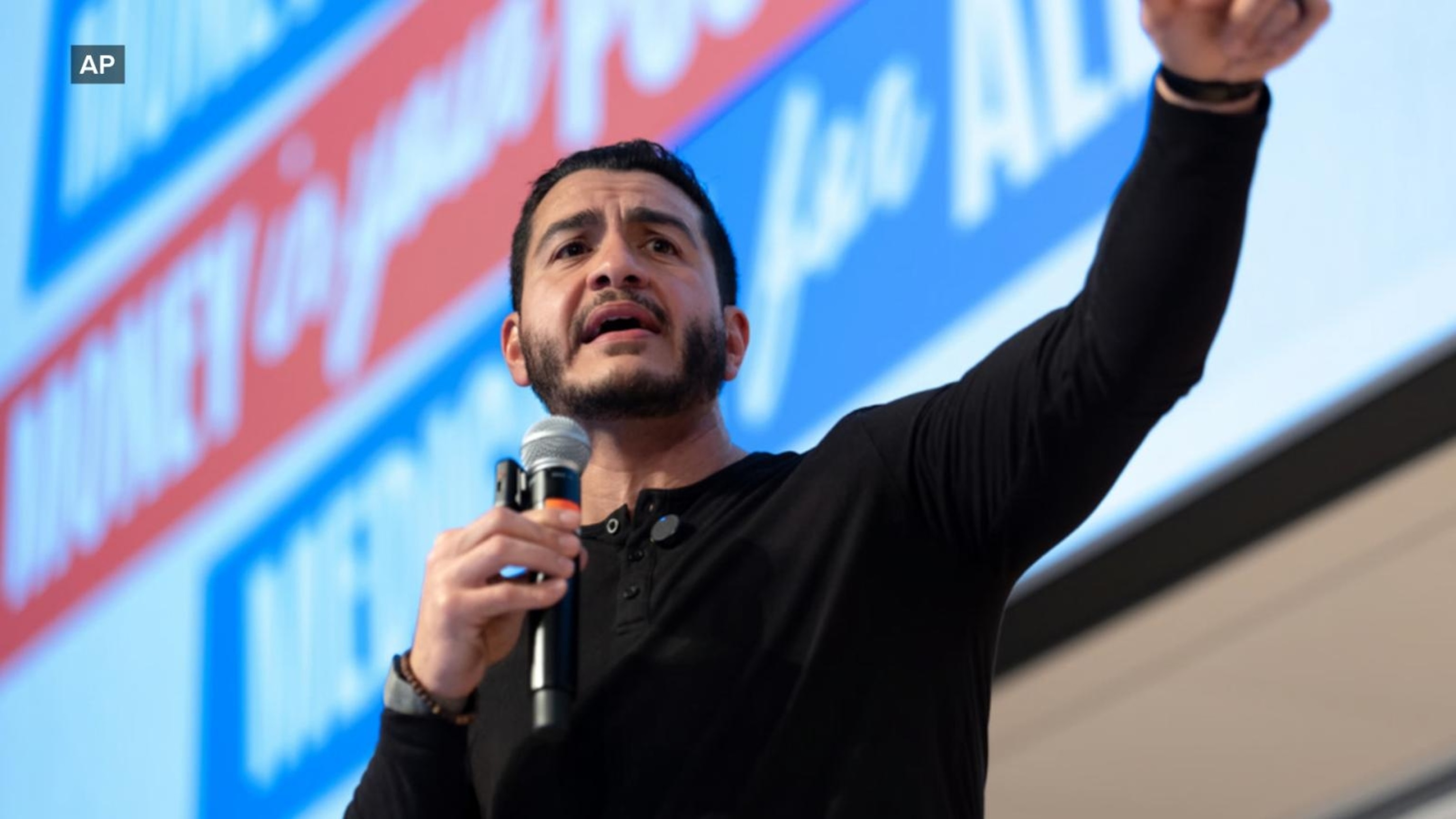 Michigan Senate race takes center stage