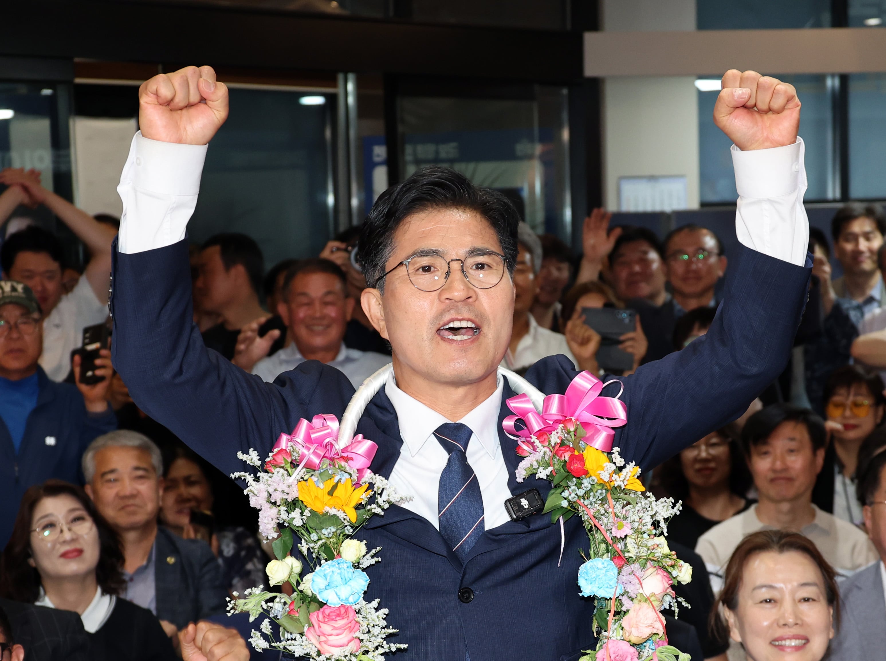 Democratic Party's Min Hyung-bae wins first Jeollanam-do·Gwangju ...