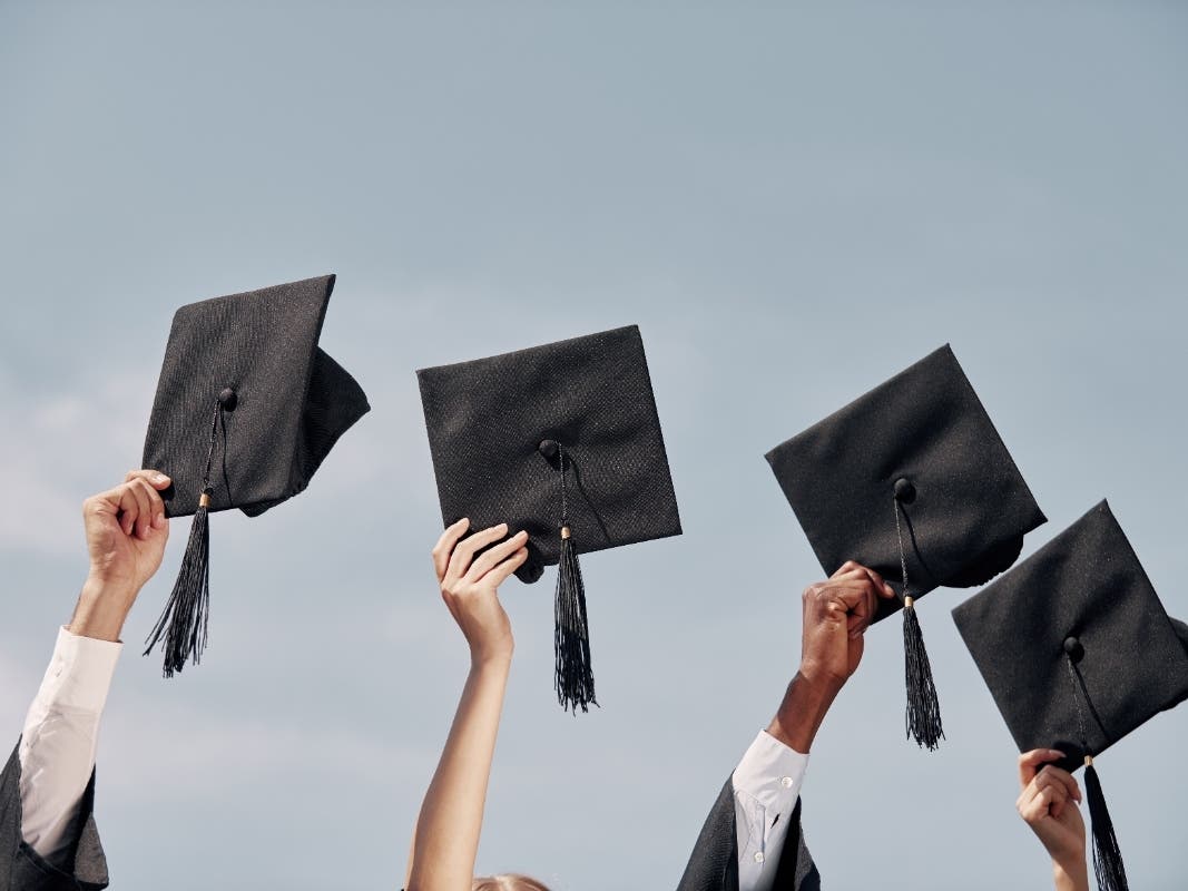 Hundreds of teens flood Hazel Crest Park, keep the peace at graduation ...