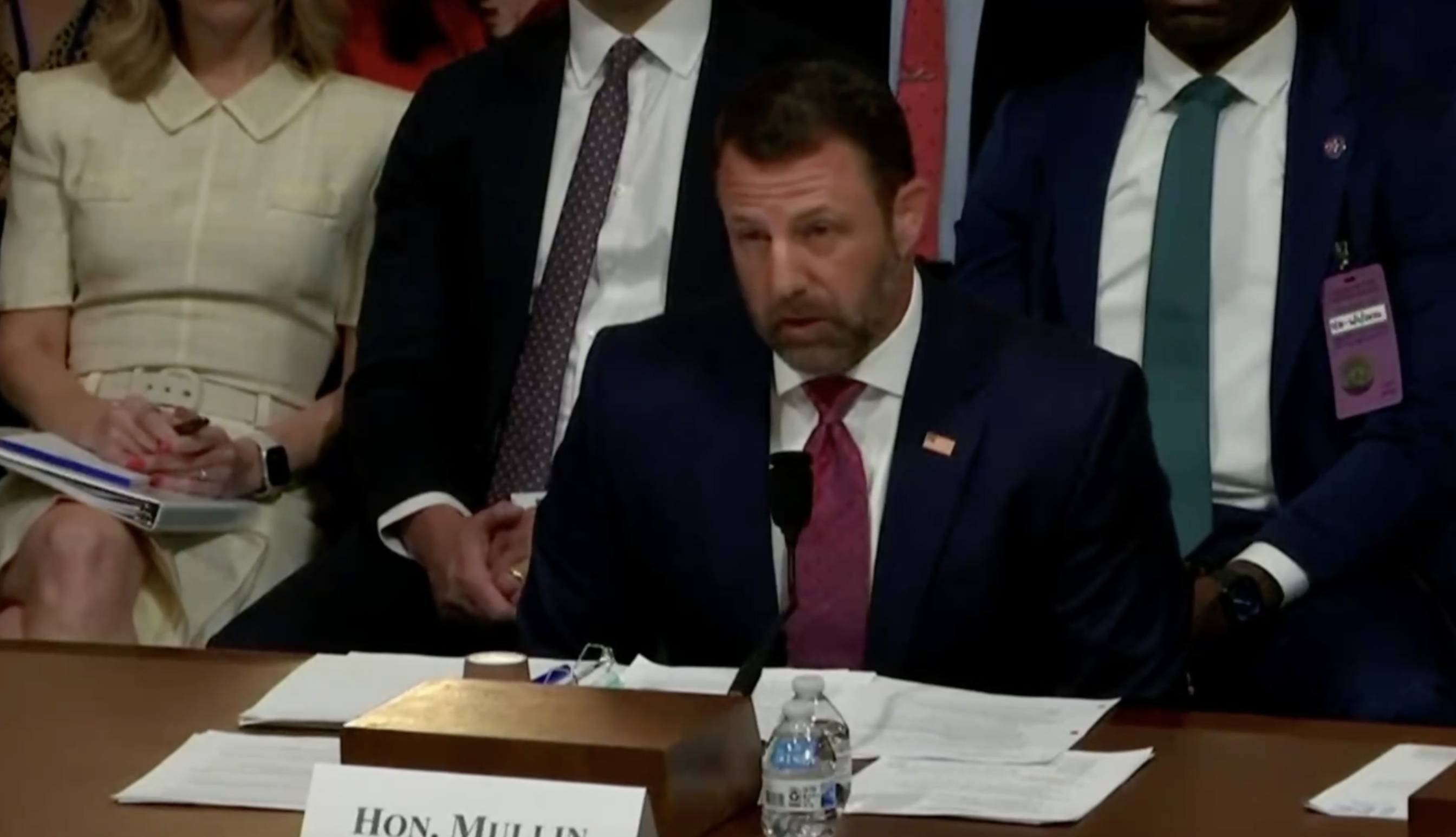 'Thank God he did': DHS Secretary Markwayne Mullin defends Trump's war ...