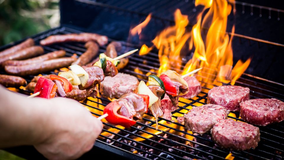 Foodborne illnesses kill millions. Make these changes to reduce your risk