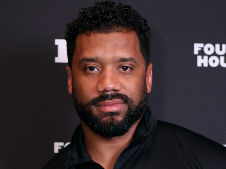 Russell Wilson retires from NFL after landing CBS job