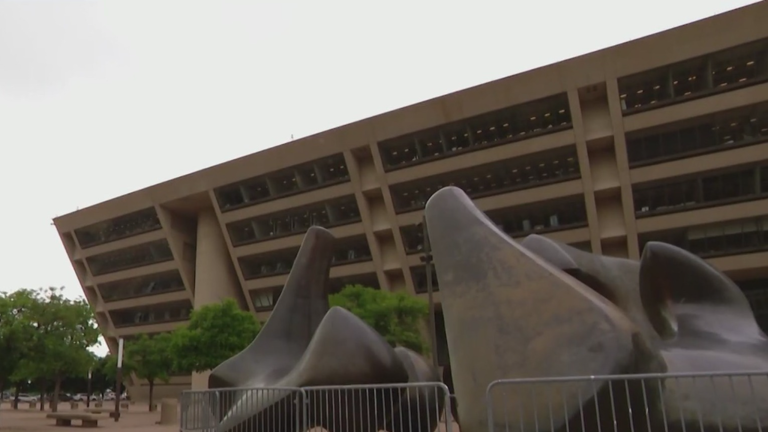 Dallas weighs costly City Hall repairs as debate over future intensifies
