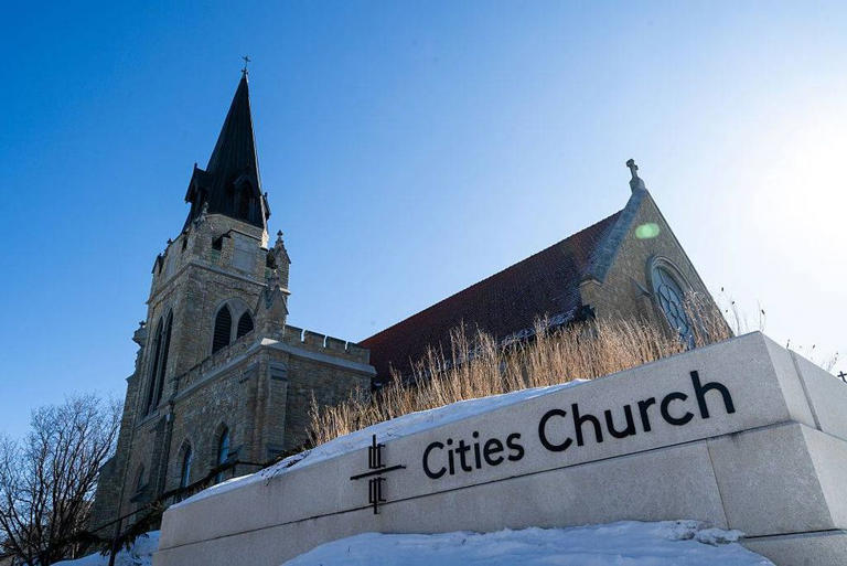 St. Paul won't charge ICE protesters who entered Cities Church in ...