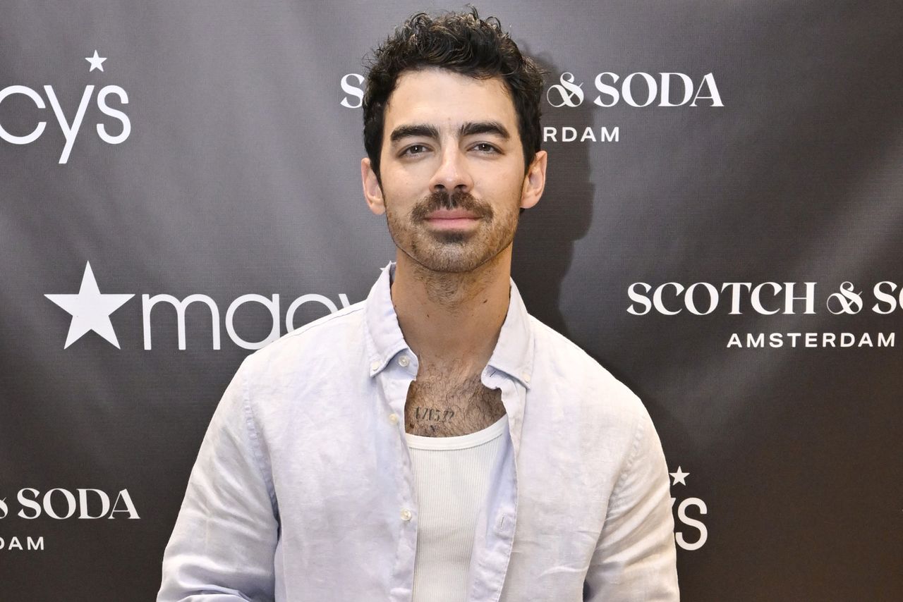 Joe Jonas says his kids have 'given me purpose again' as he praises co ...