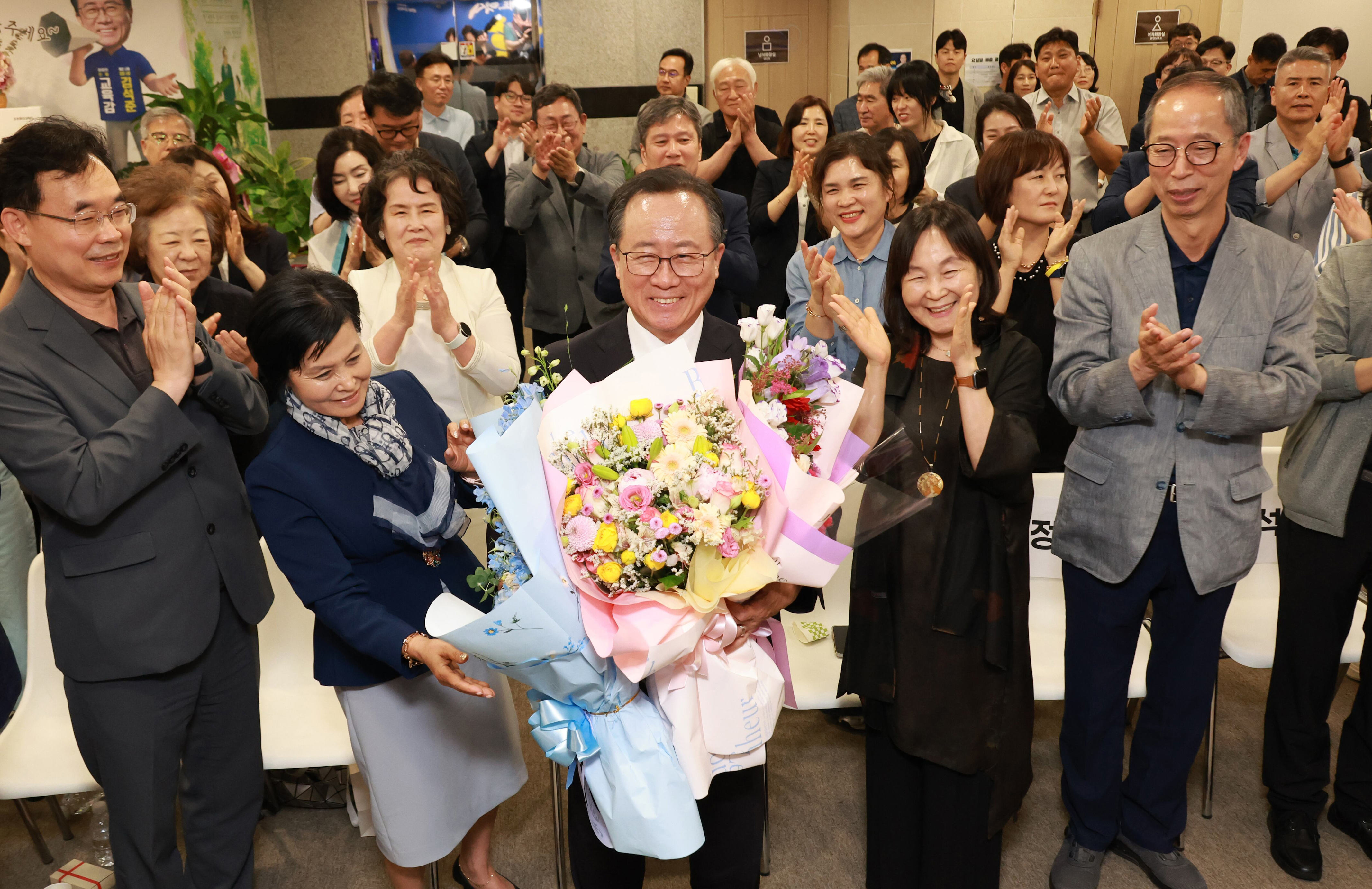 Kim Seok-jun becomes nation's first four-term education superintendent