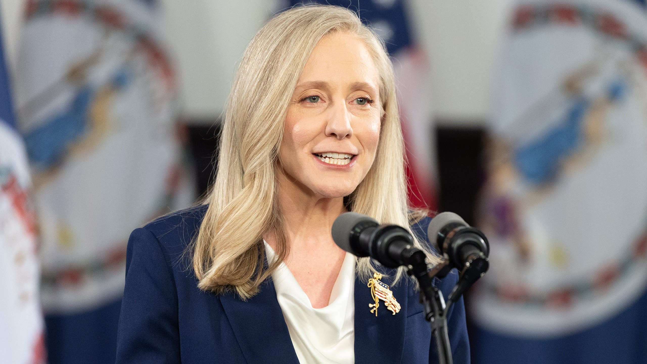 Virginia legalizes manufactured housing as Gov. Spanberger pushes ...