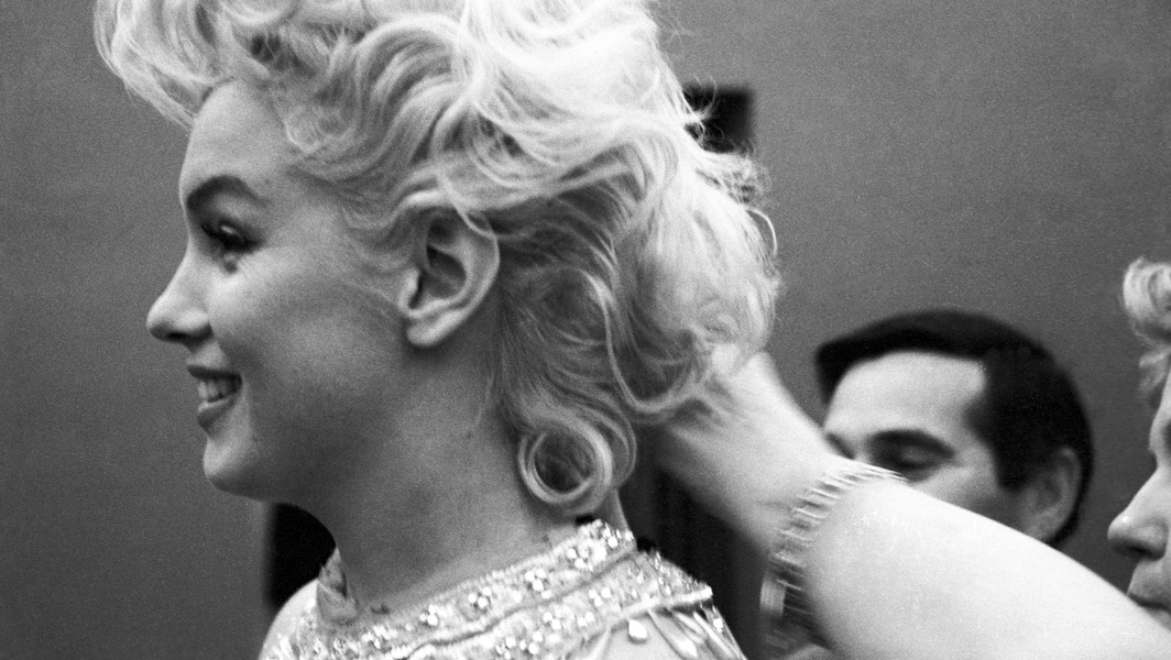 24 iconic celebrity hairstyles through the decades