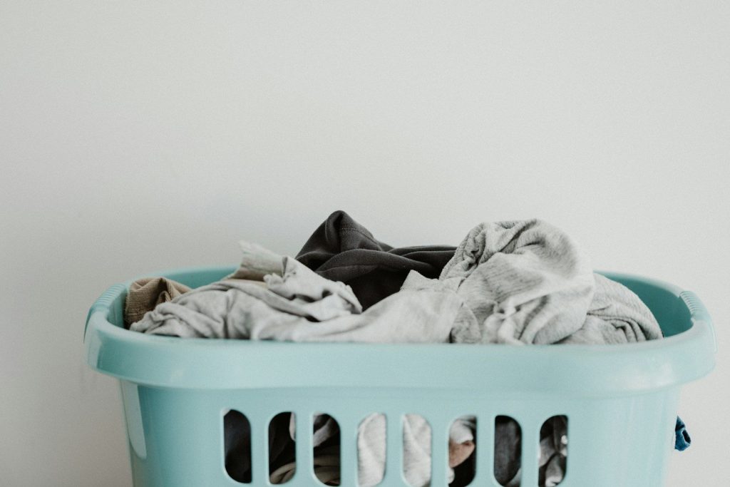 8 reasons cold water works better for laundry