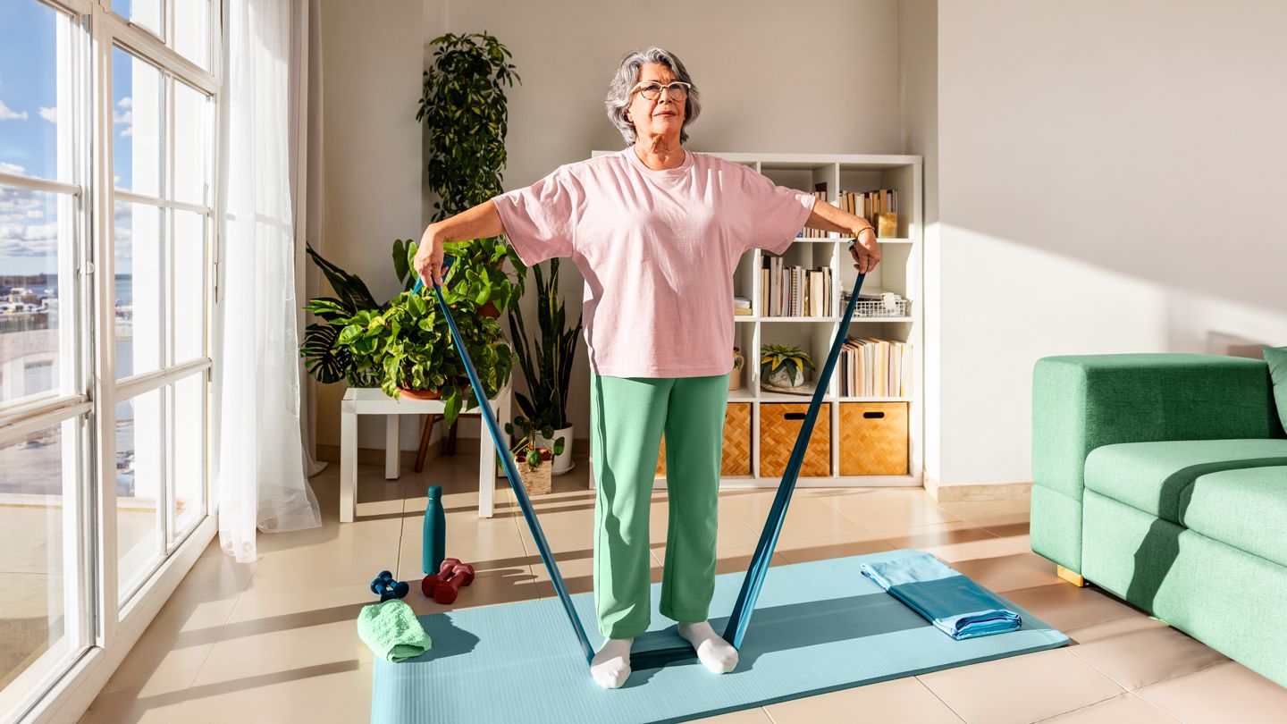 Even 1 to 2 hours a week of strength training can boost longevity ...