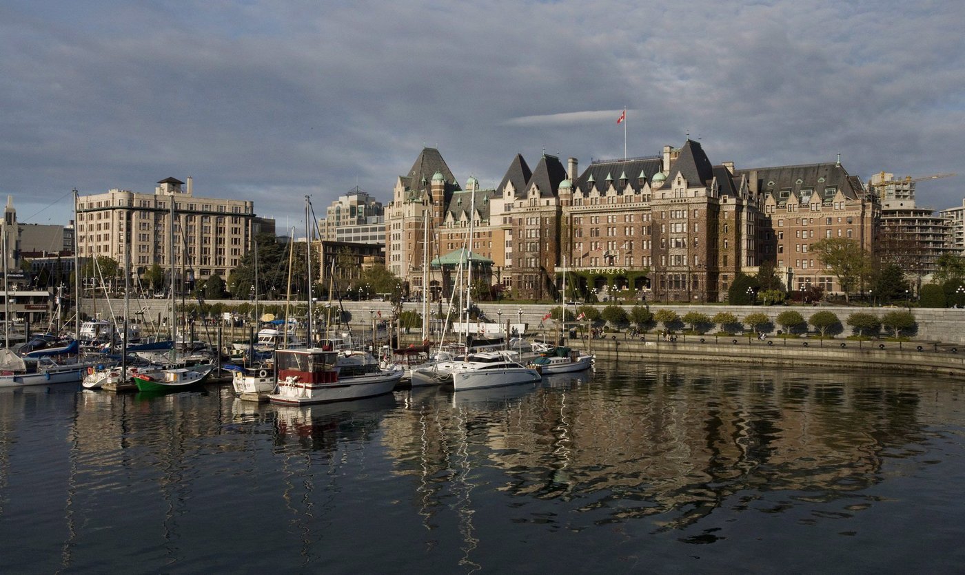 Workers at iconic BC hotel serve strike notice ahead of FIFA World Cup ...