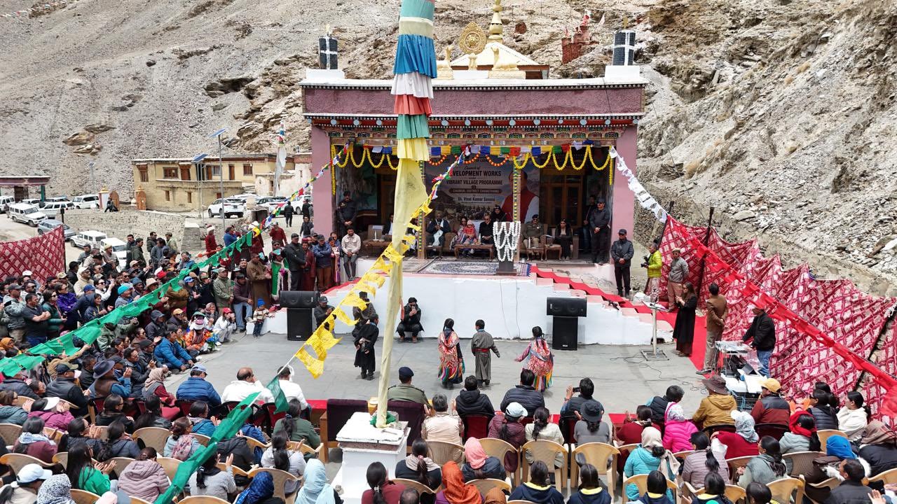 At 16,700 ft near China border, Ladakh gets India's first model border ...