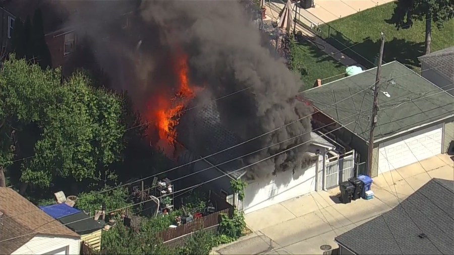 Crews battling fire in Garfield Ridge neighborhood