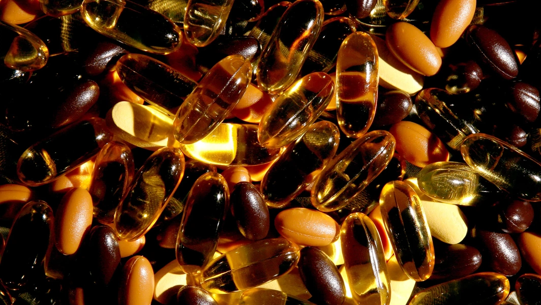 Experts urge food-first approach before turning to supplements