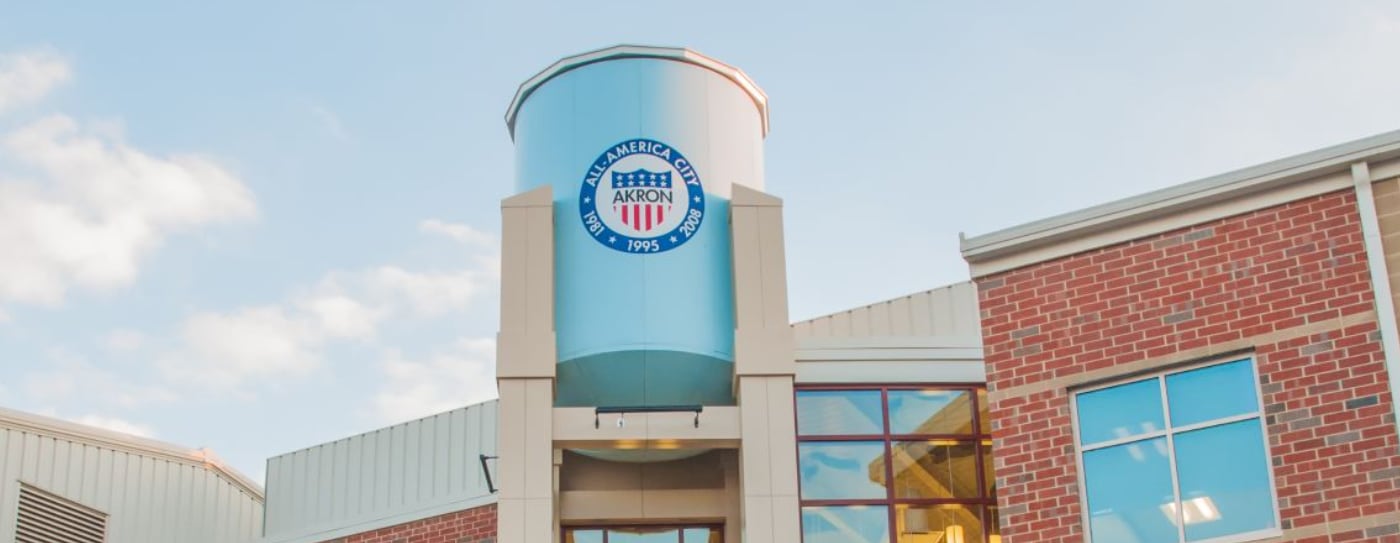 3 people released from hospital after chlorine gas chemical reaction at ...