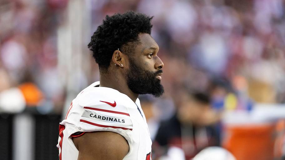 Bears have one less trade target after frustrating Josh Sweat update