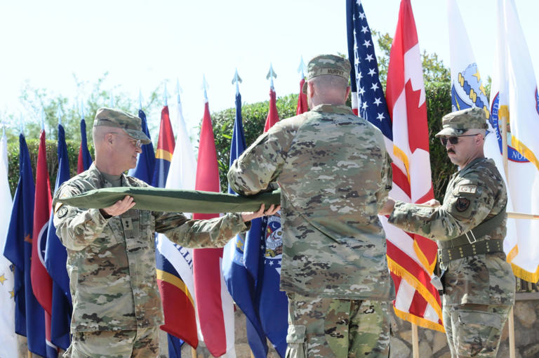 Fort Bliss unit cases colors, shifts mission to target drug cartels