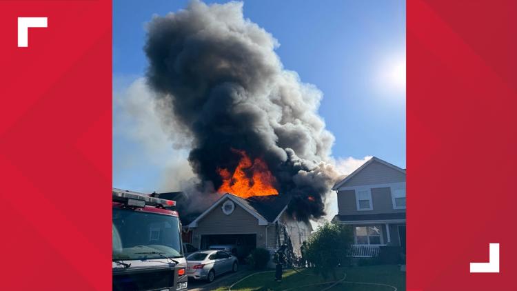 Fire damages 3 Wentzville homes, 1 firefighter injured