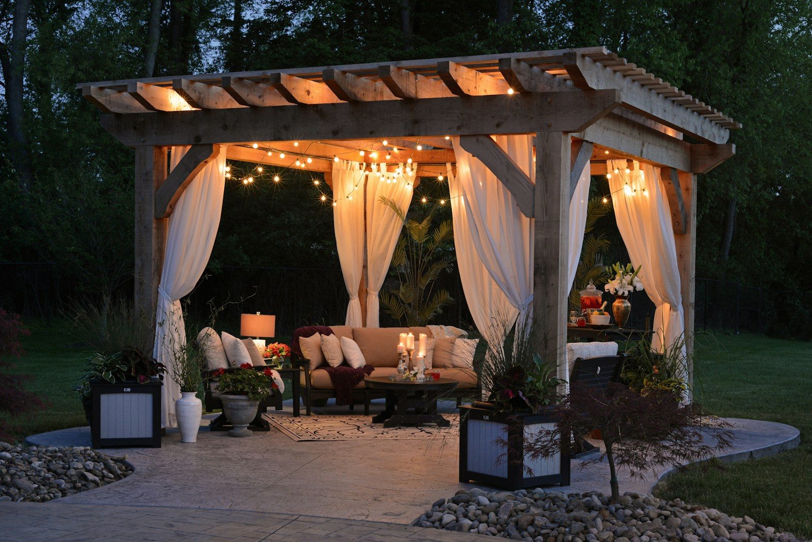 Fast yard cleanup hacks that make your property look better in a single ...