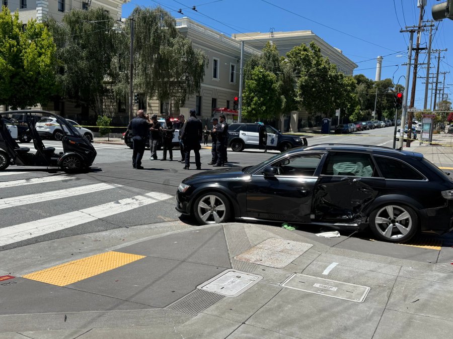 4 hospitalized in crash between station wagon and 3-wheel open-side ...
