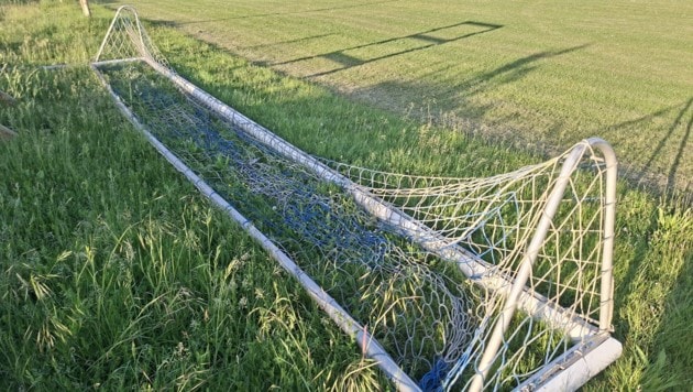 Polit-Debatte um Abriss von Sportplatz