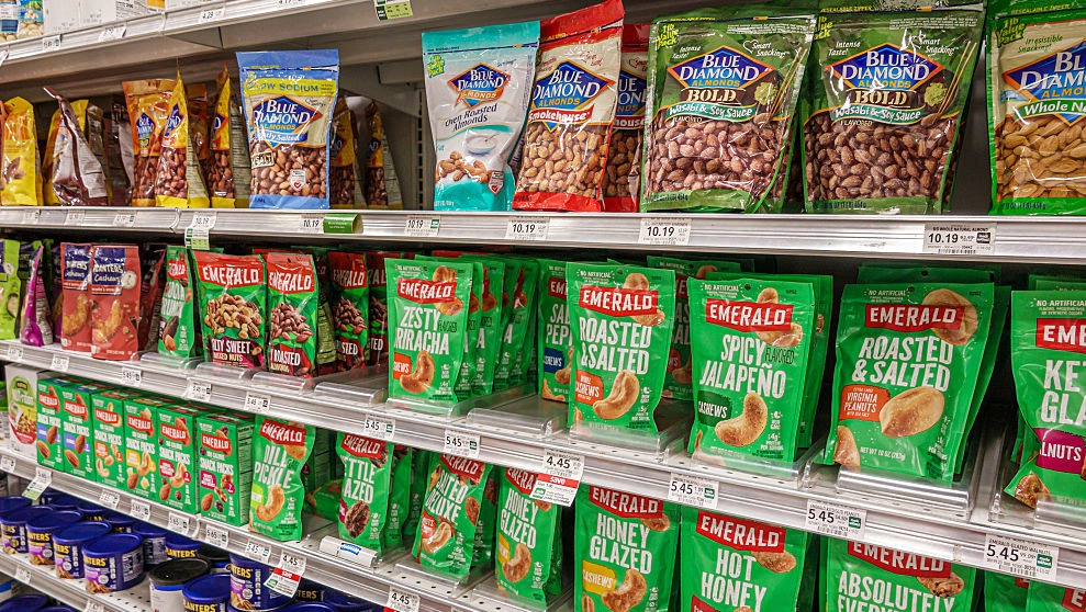 13 nuts ranked for health and sustainability