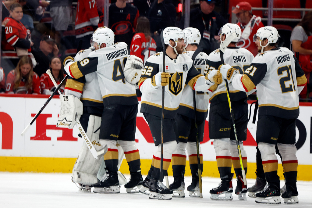 The Golden Knights are rolling, eager to stretch streak to 8 straight ...