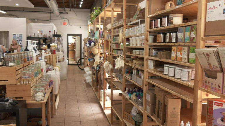 Zero waste store in Anoka helps shoppers stay environmentally conscious