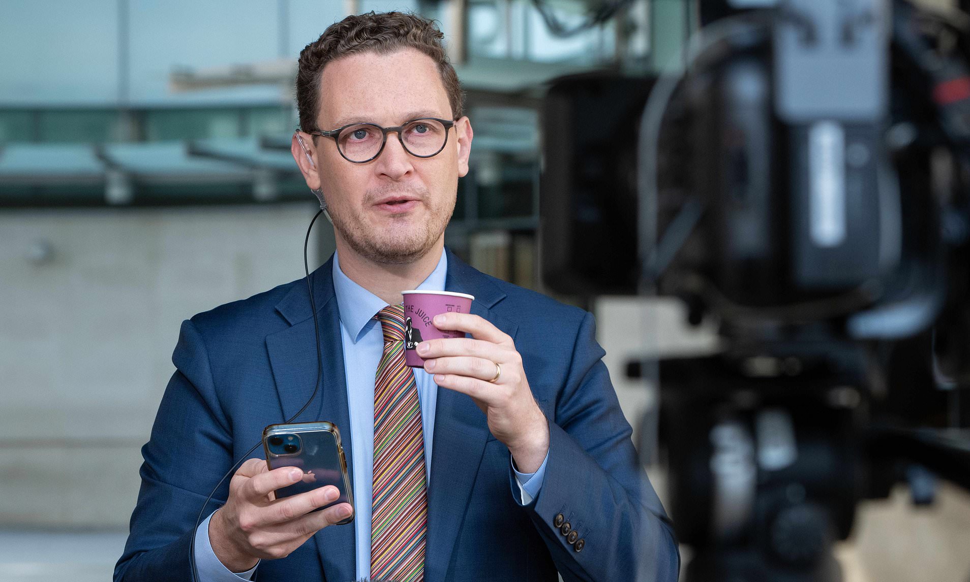 Keir Starmer's right-hand man commiserated with Mandelson on the day he ...