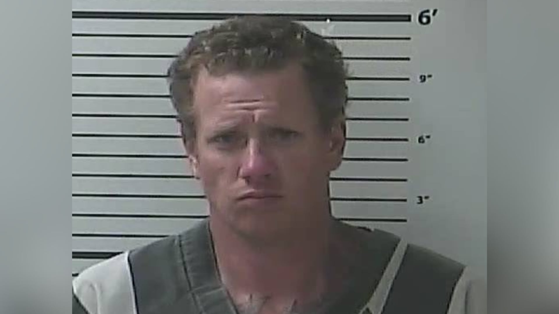 Florida man flees traffic stop, jumps curb, beaches car, Waveland ...