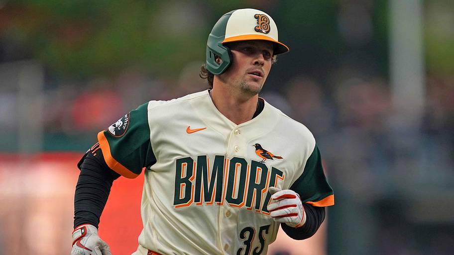 The perfect trade deadline target for Cubs, Cardinals and every NL Wild ...