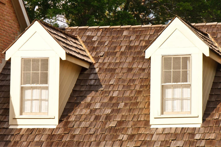 18 common types of roof shingles for residential homes