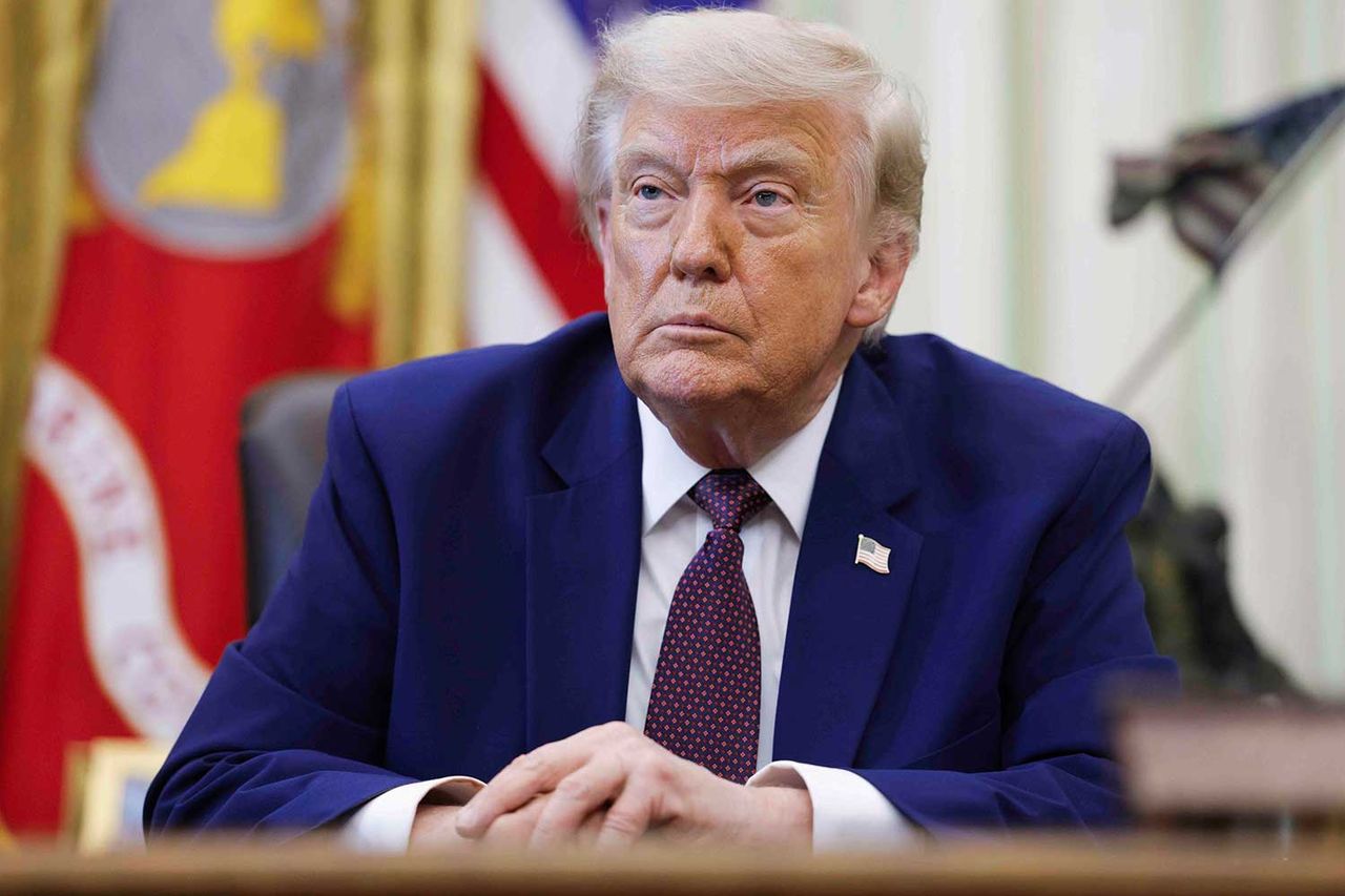 Donald Trump defines Middle East 'ceasefire' as 'shooting in a more ...
